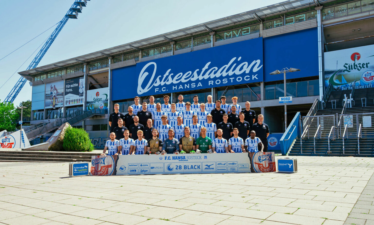 Mannschaftsfoto des FC Hansa Rostock 2024/2025 » hansanews.de