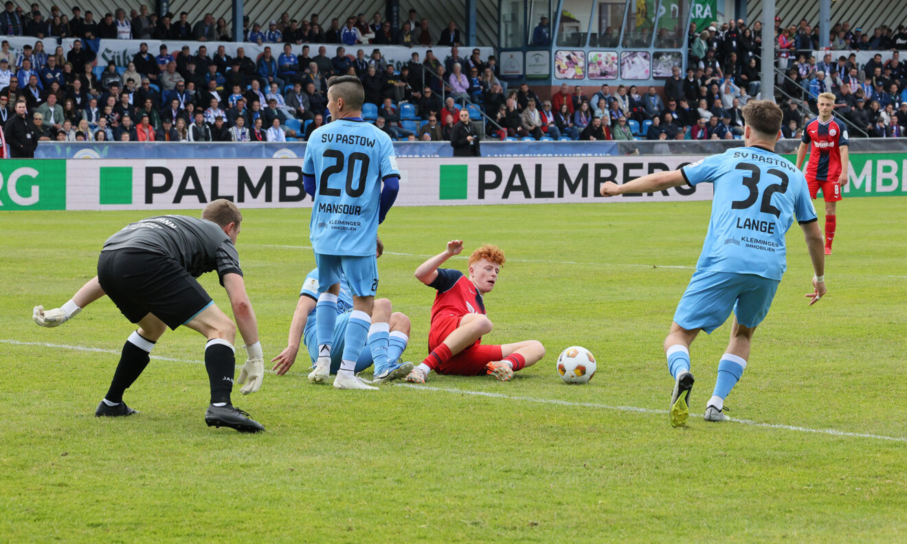 Landespokalfinale: Hansa Rostock siegt 7:0 gegen den SV Pastow ...